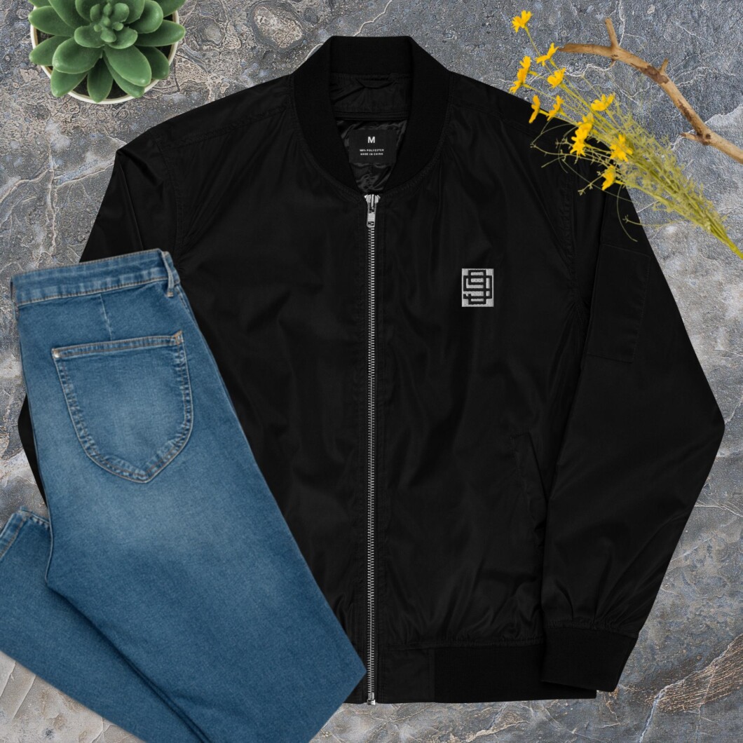 Premium recycled bomber jacket